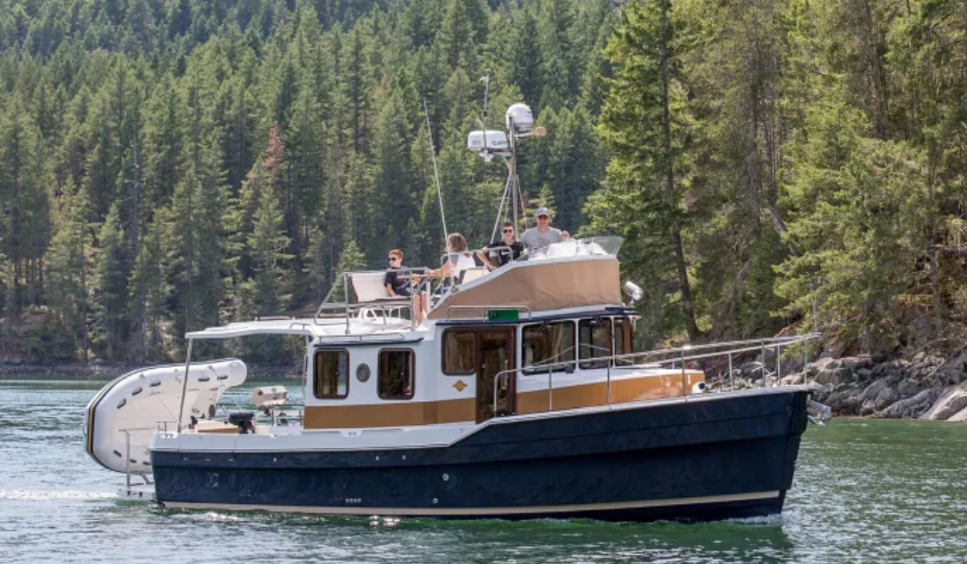 Picking Power: Cruising the Great Loop on a Motor Yacht