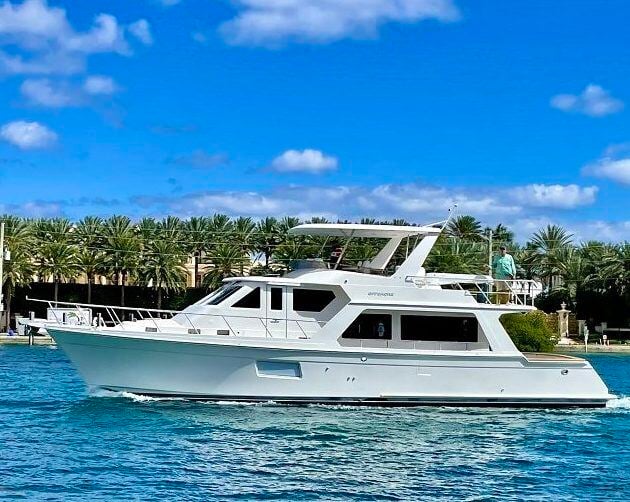 Offshore Yachts Pilothouse Series – Luxury Long-Range Motor Yachts